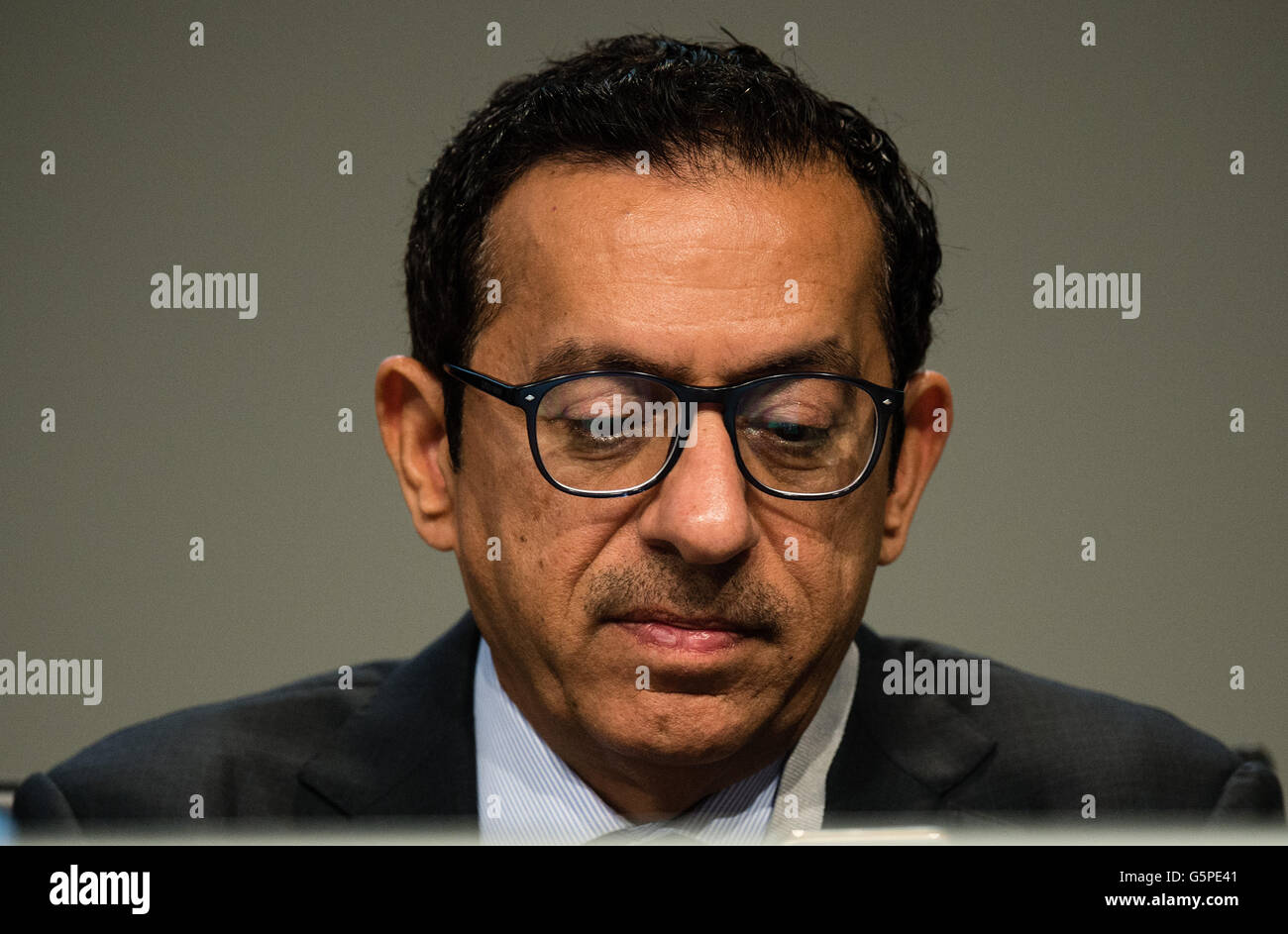 Hussain ali hi-res stock photography and images - Alamy