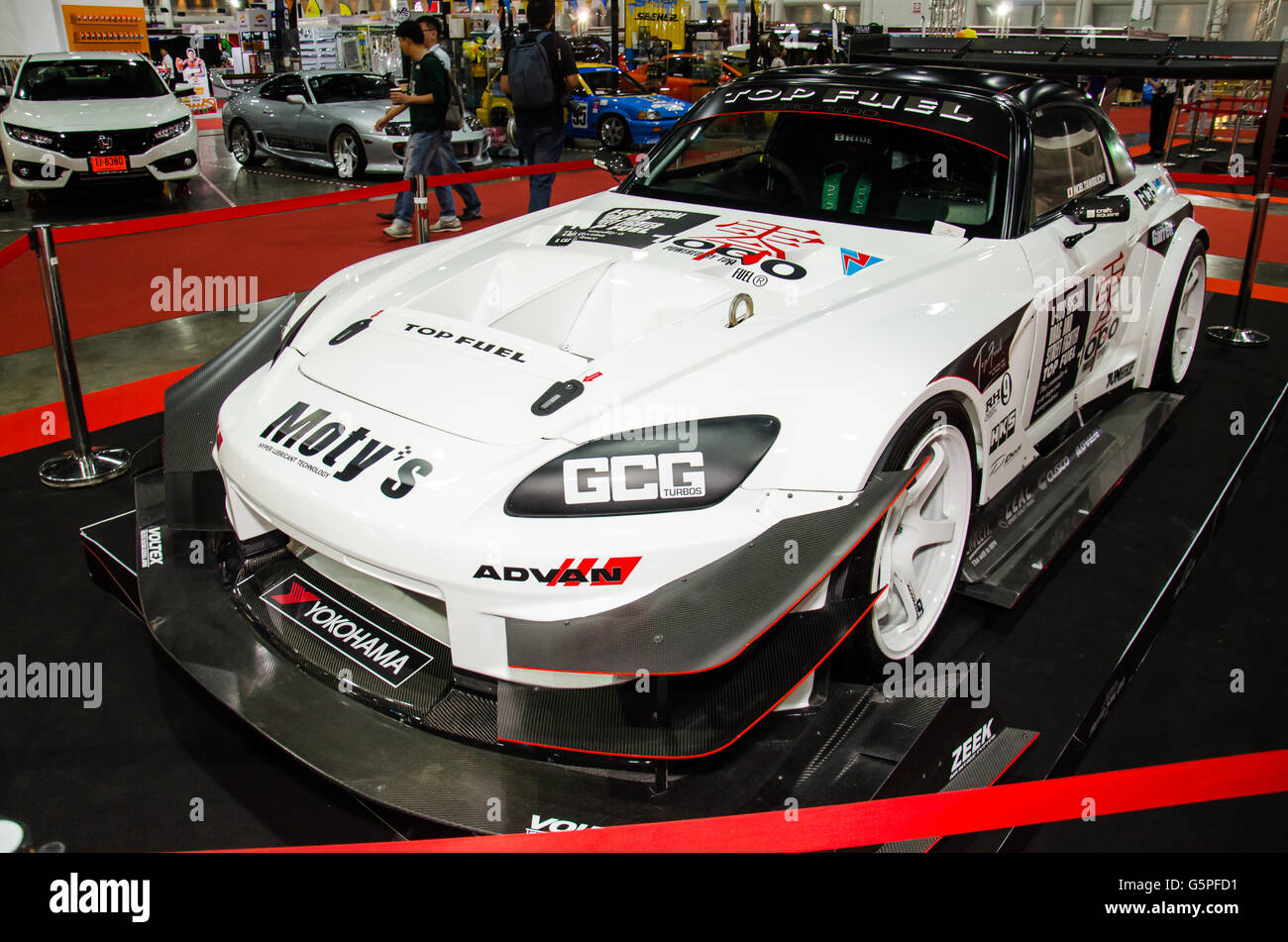 Top fuel car hi-res stock photography and images - Alamy