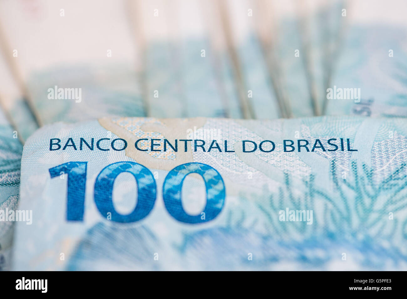 100 reais banknotes hi-res stock photography and images - Alamy