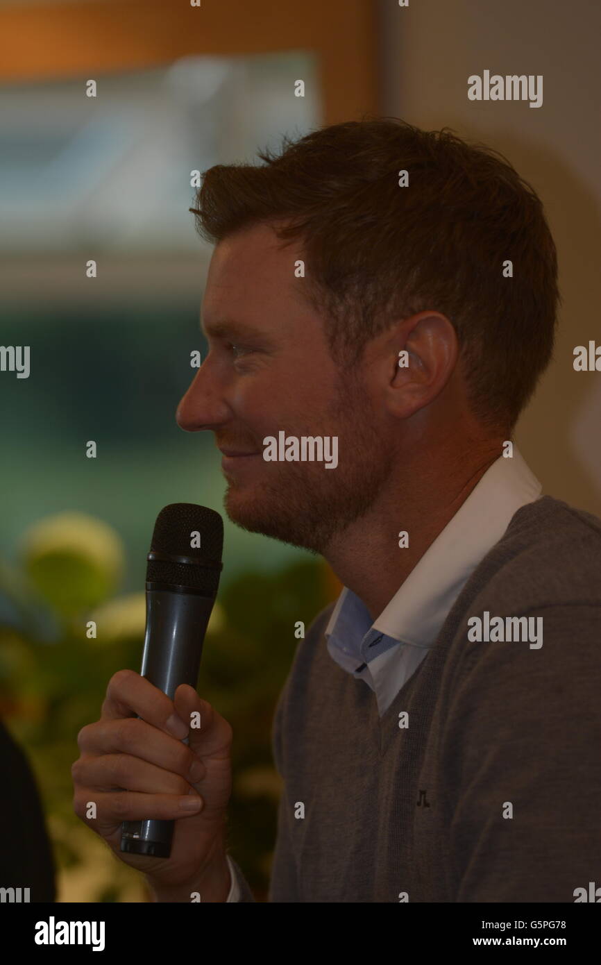 Ryder cup selected player hi-res stock photography and images - Alamy