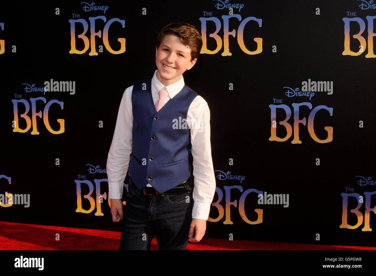 Los Angeles, CA, USA. 21st June, 2016. Ethan Wacker at arrivals for THE ...