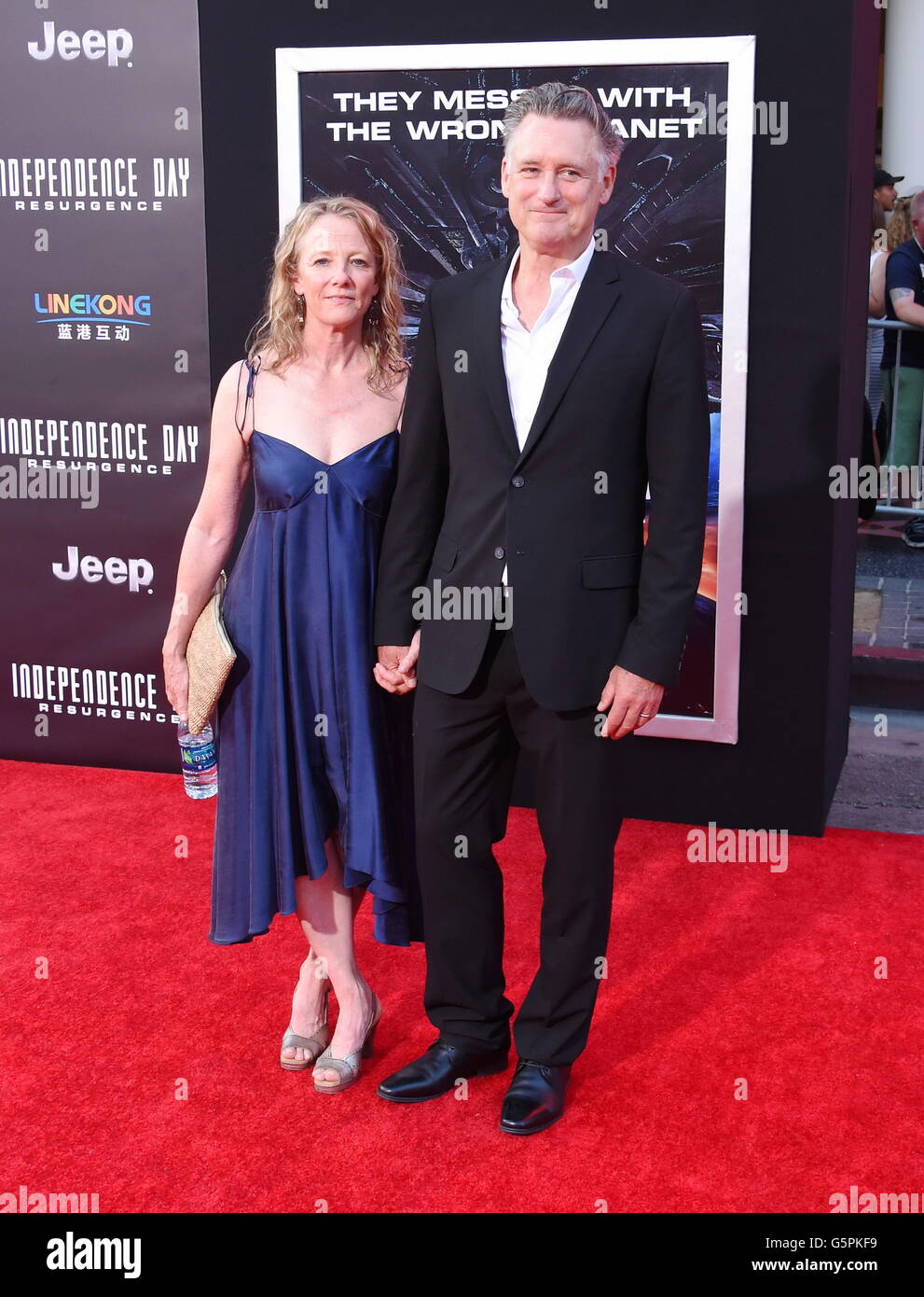 Bill pullman wife tamara hurwitz hi-res stock photography and images ...