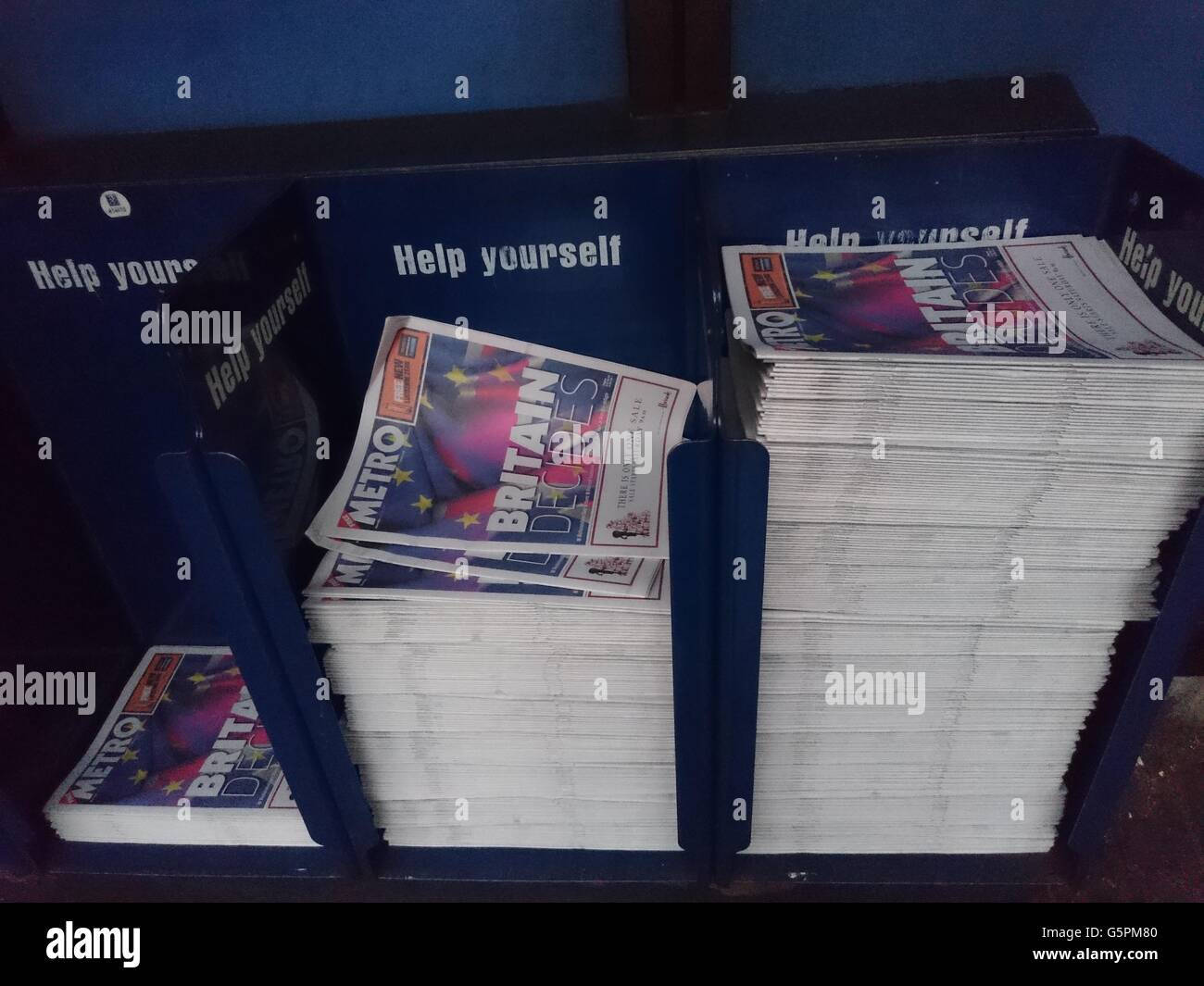 Metro newspaper hi-res stock photography and images - Alamy