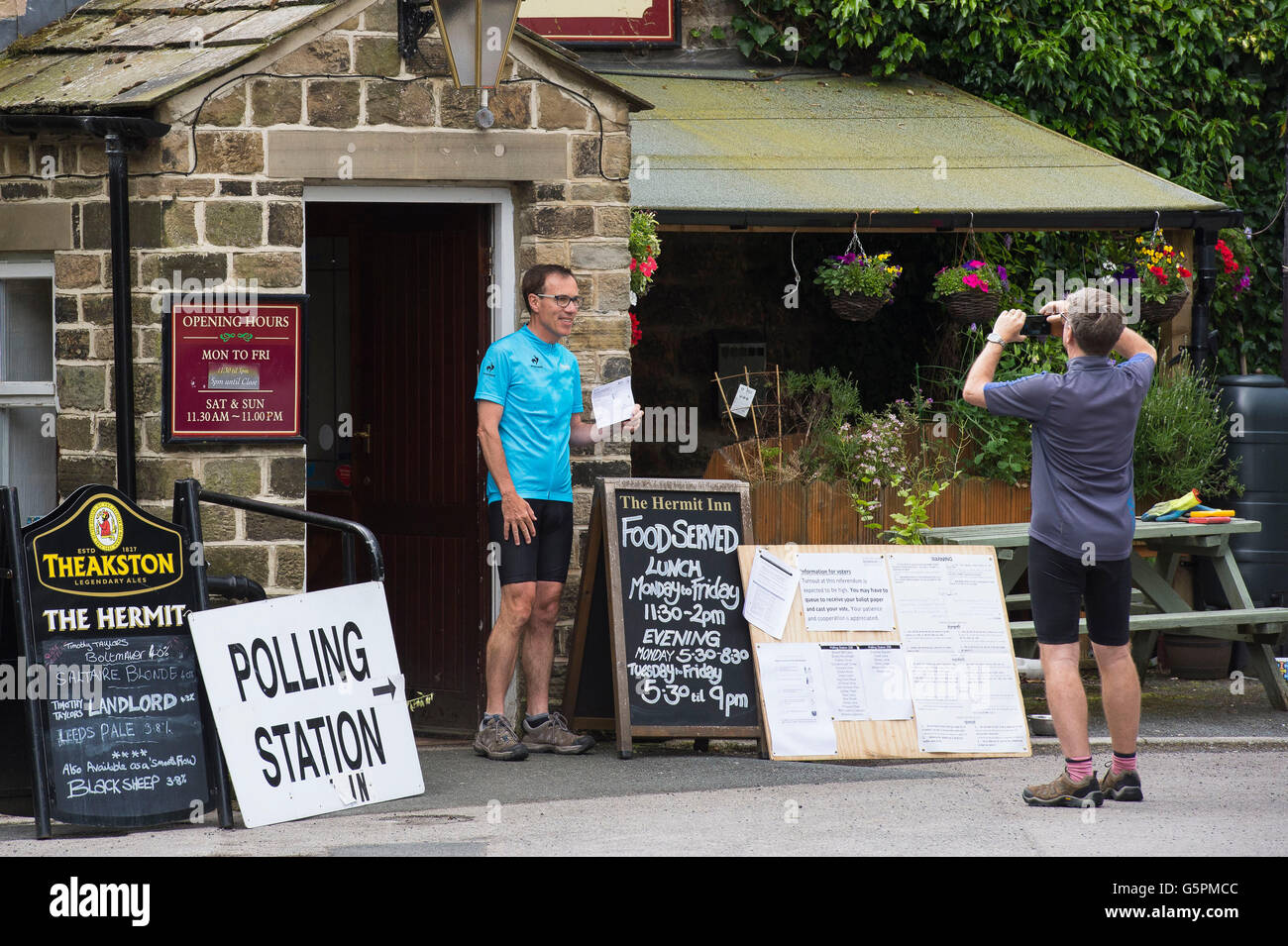 Woodhead station hi-res stock photography and images - Alamy