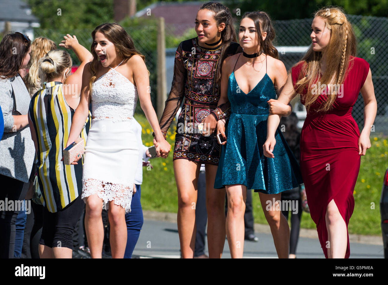 Aberystwyth, Wales, UK. 23rd June, 2016.. Year 11 students at ...