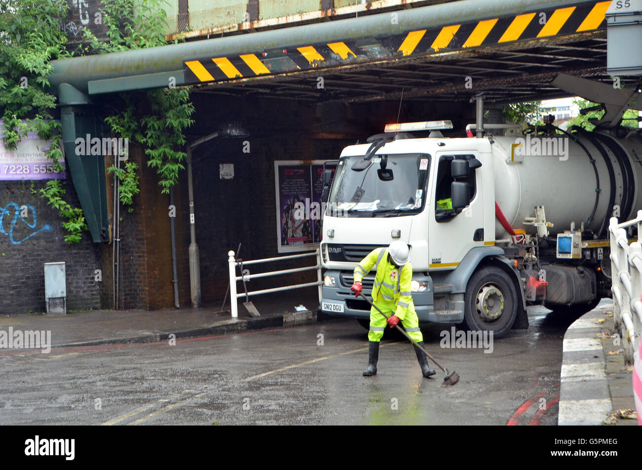 Latchmere hi-res stock photography and images - Alamy