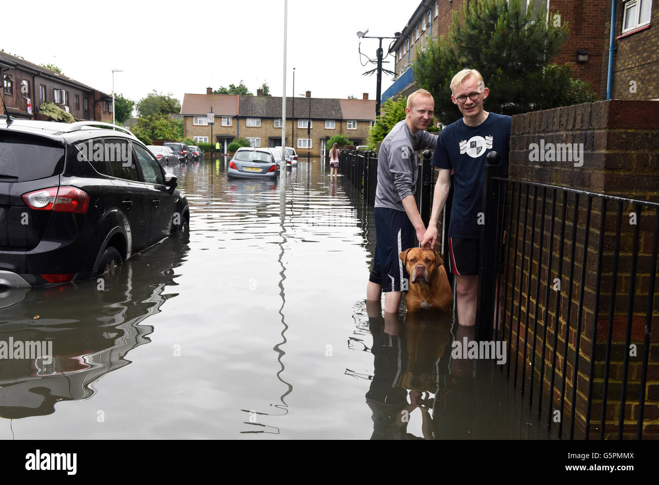 London, UK. 23rd June 2016. UK Weather: Heavy rain causes flooding in ...