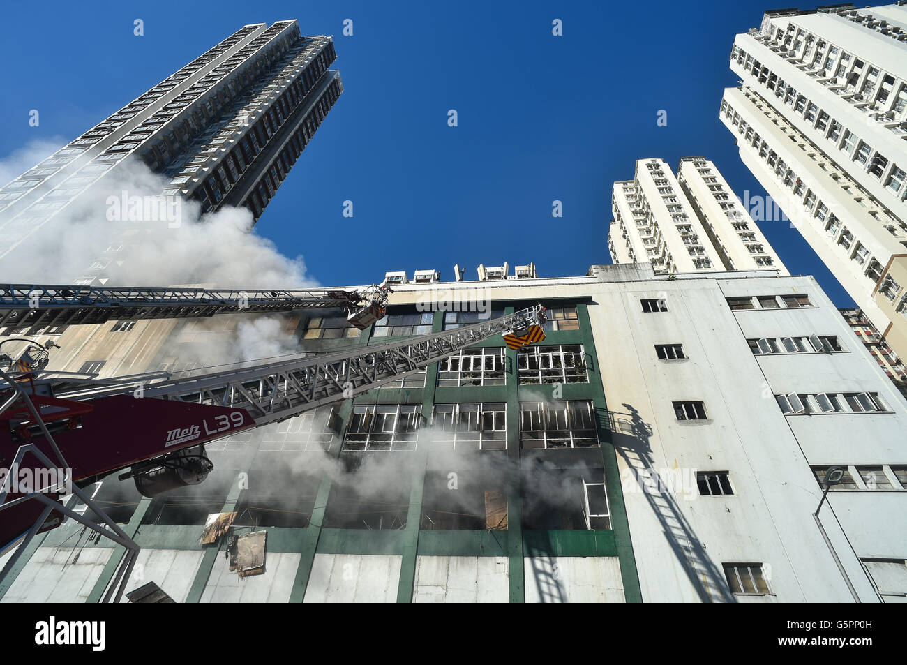 Hong kong fire department hi-res stock photography and images - Alamy