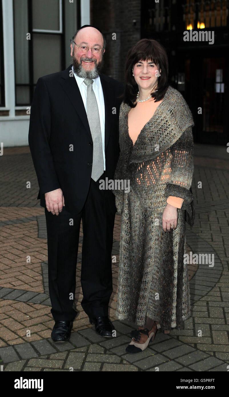 Ephraim Mirvis with his wife Valerie at St John's Wood Synagogue in ...