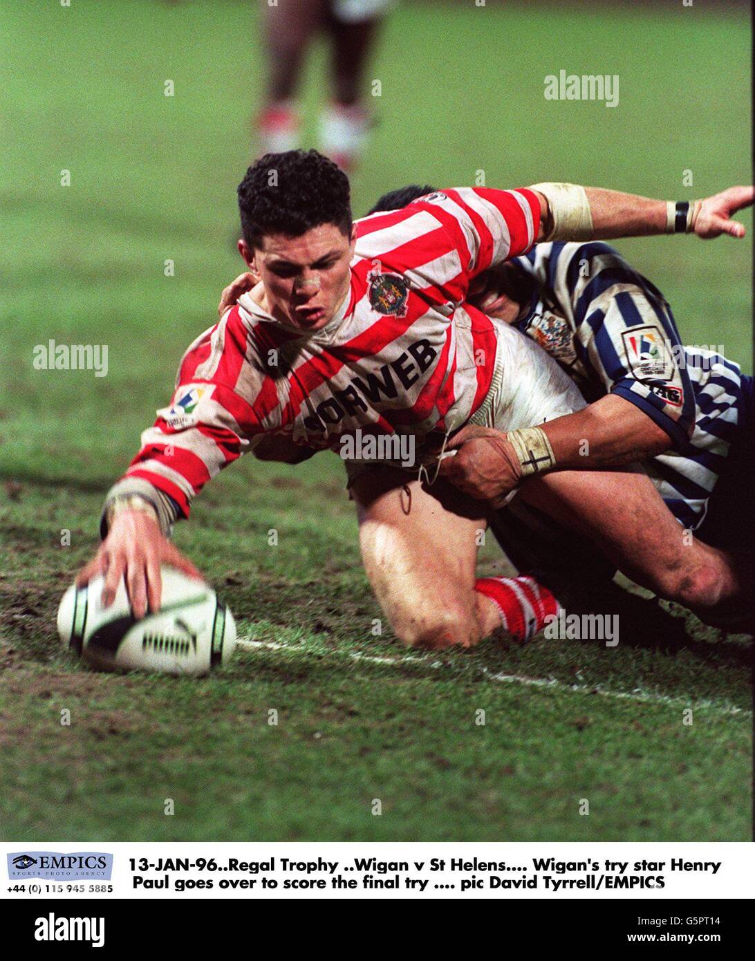 Regal trophy rugby league hi-res stock photography and images - Alamy