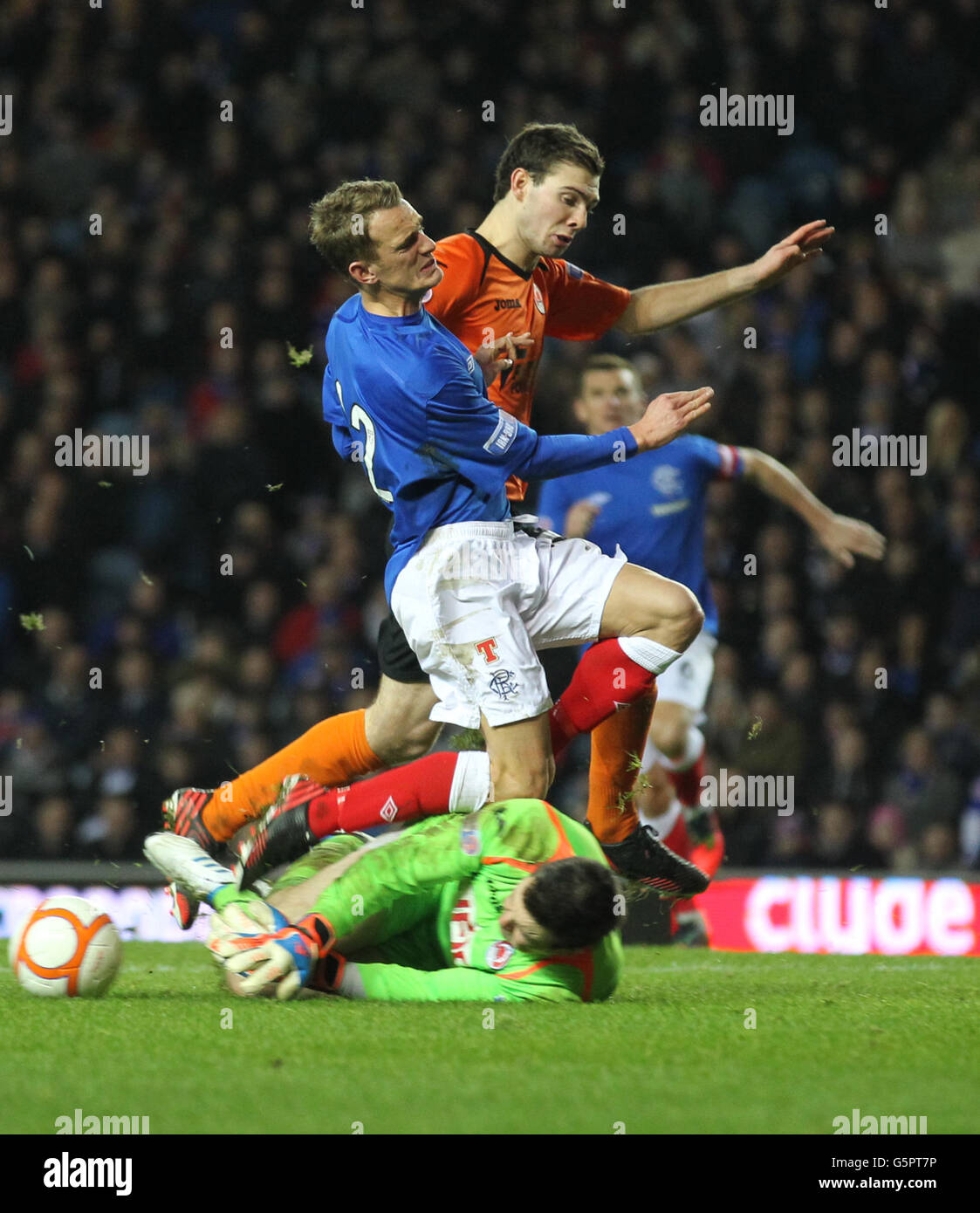 Clyde goalkeeper hi-res stock photography and images - Alamy