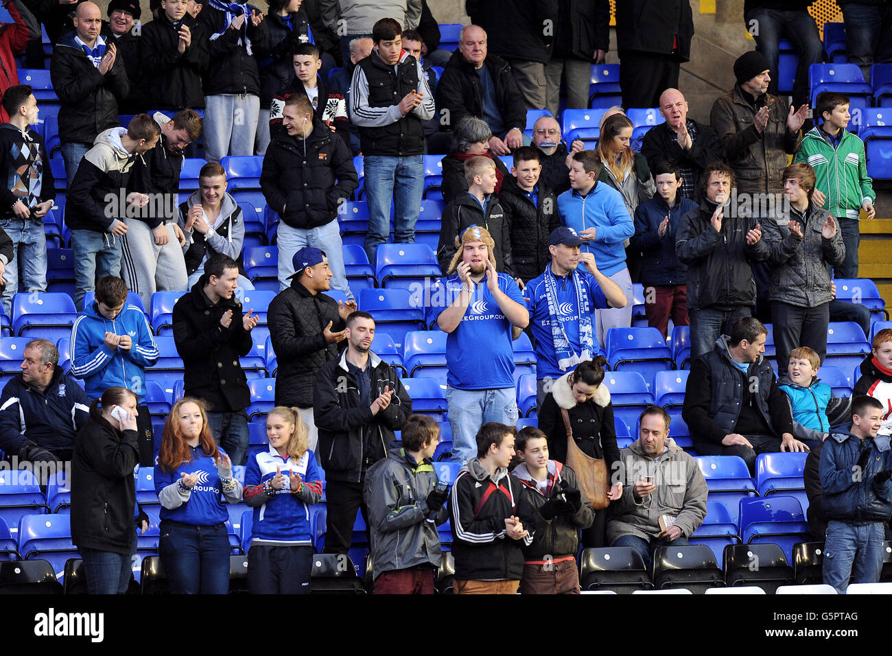 Birmingham city football fans in stands hi-res stock photography and ...