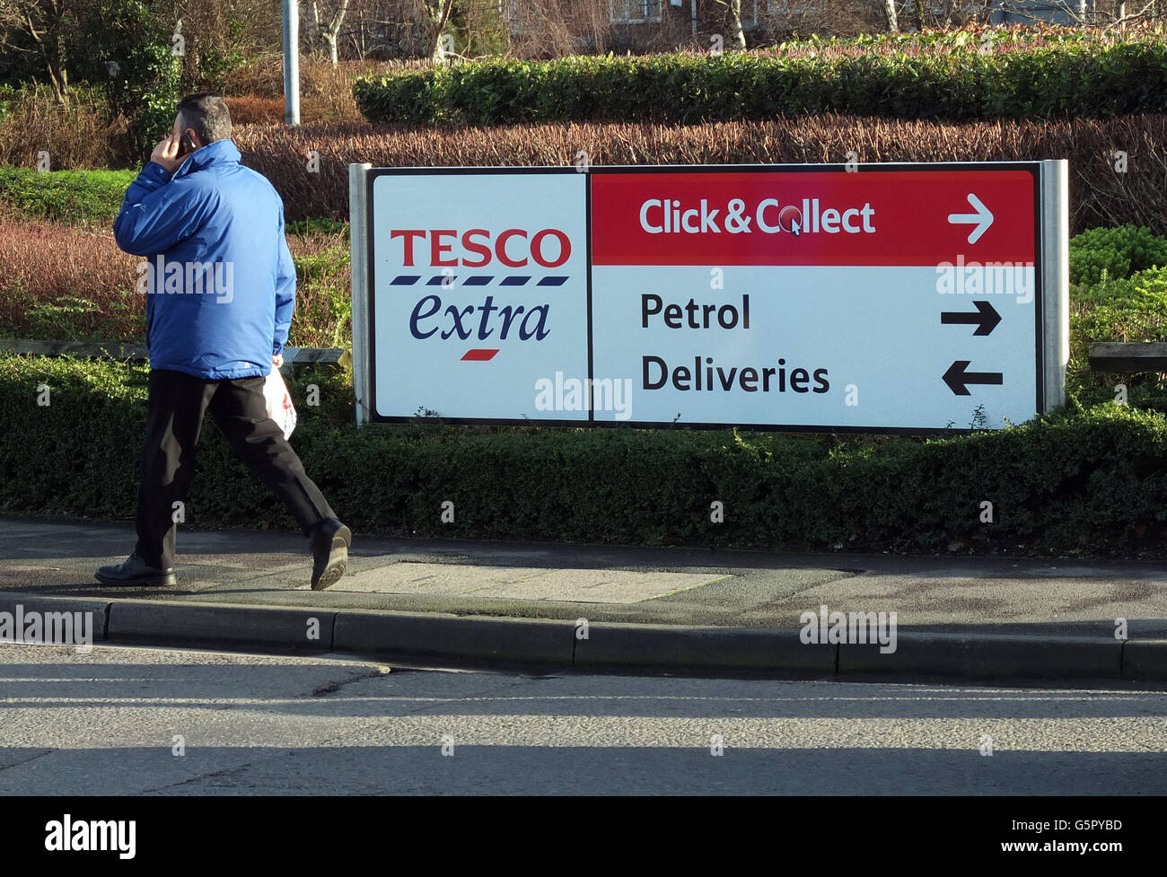 Tesco press hi-res stock photography and images - Alamy