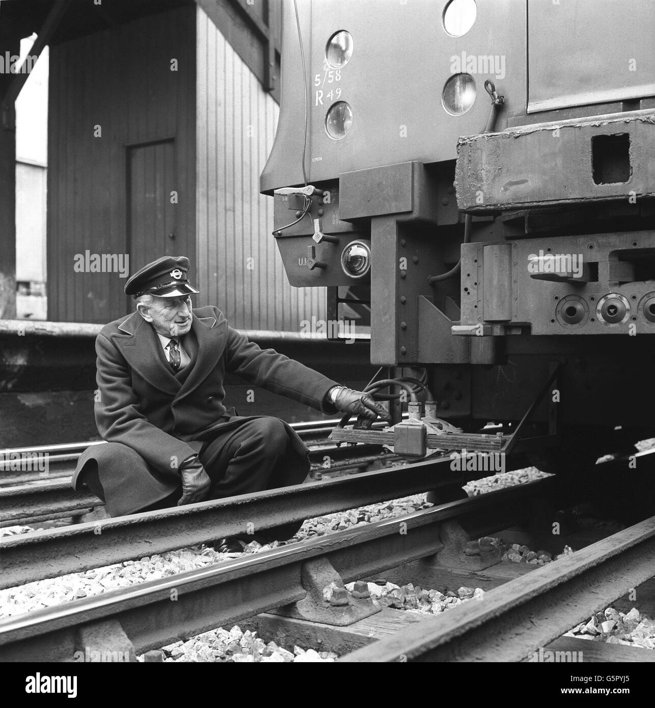 London underground train driver hi-res stock photography and images - Alamy