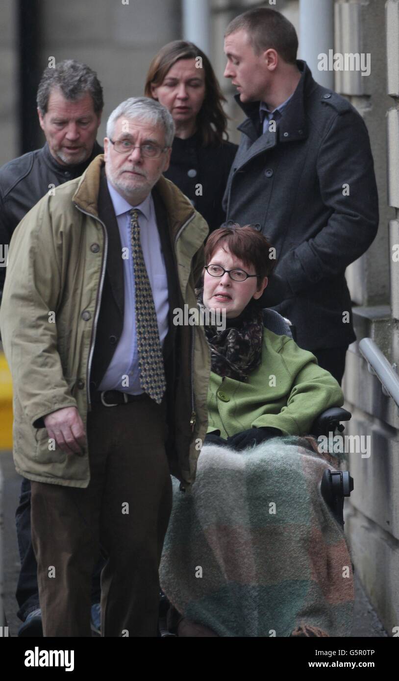 Daughter corrina moore and son simon hi-res stock photography and ...