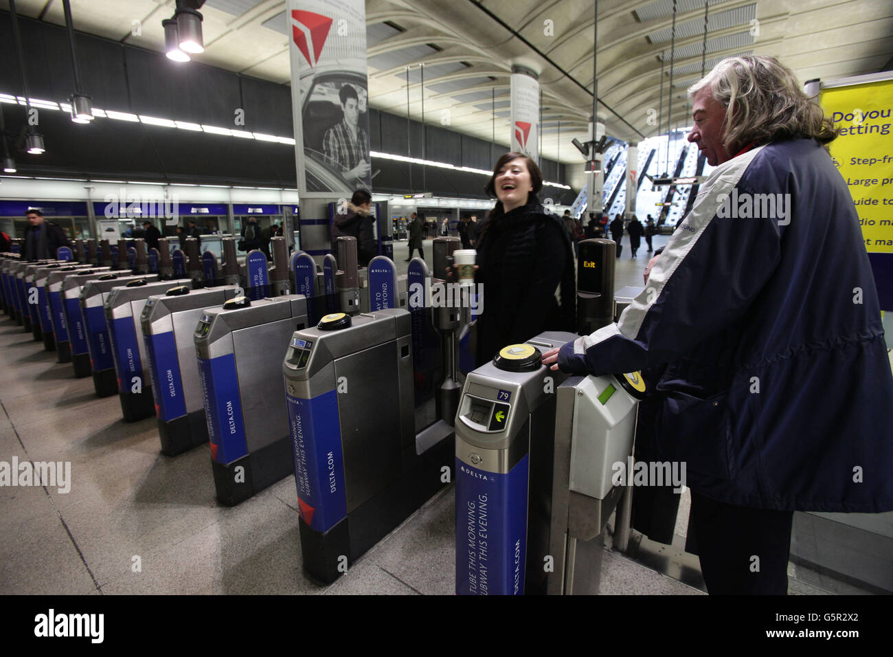 London underground station staff hi-res stock photography and images ...