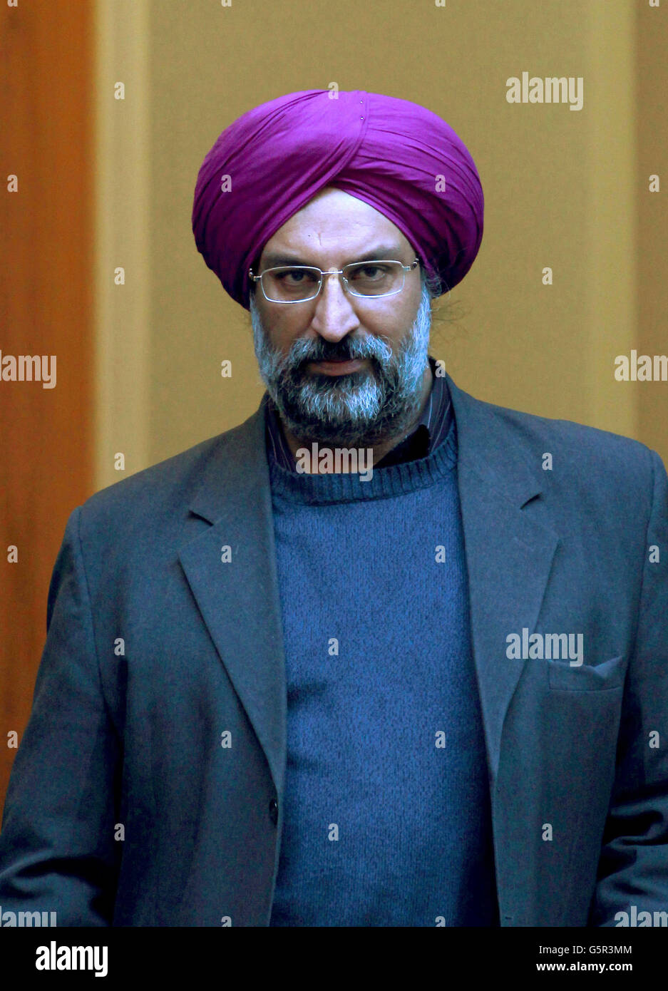 Dhesi hi-res stock photography and images - Alamy