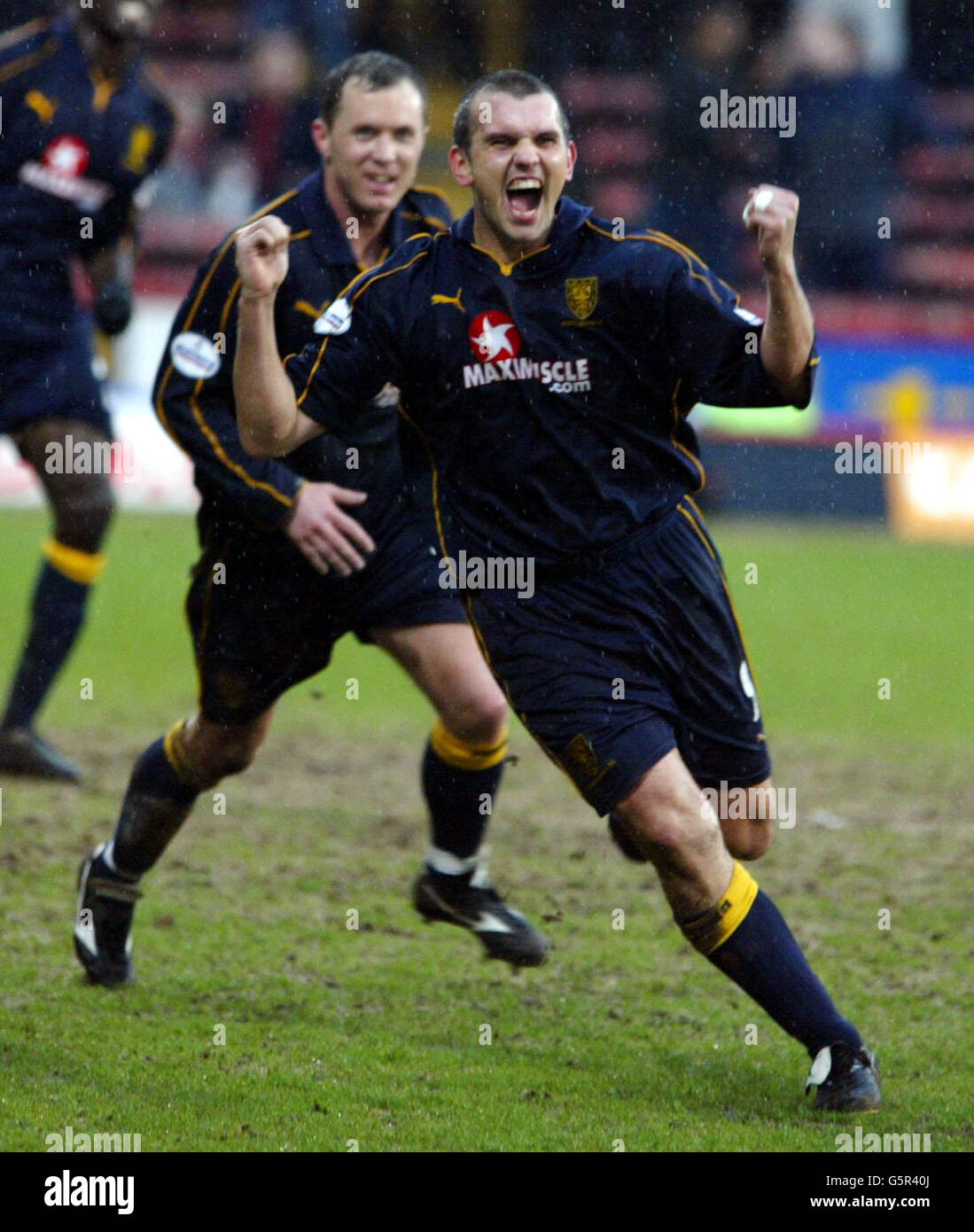 Football neil shipperley hi-res stock photography and images - Alamy