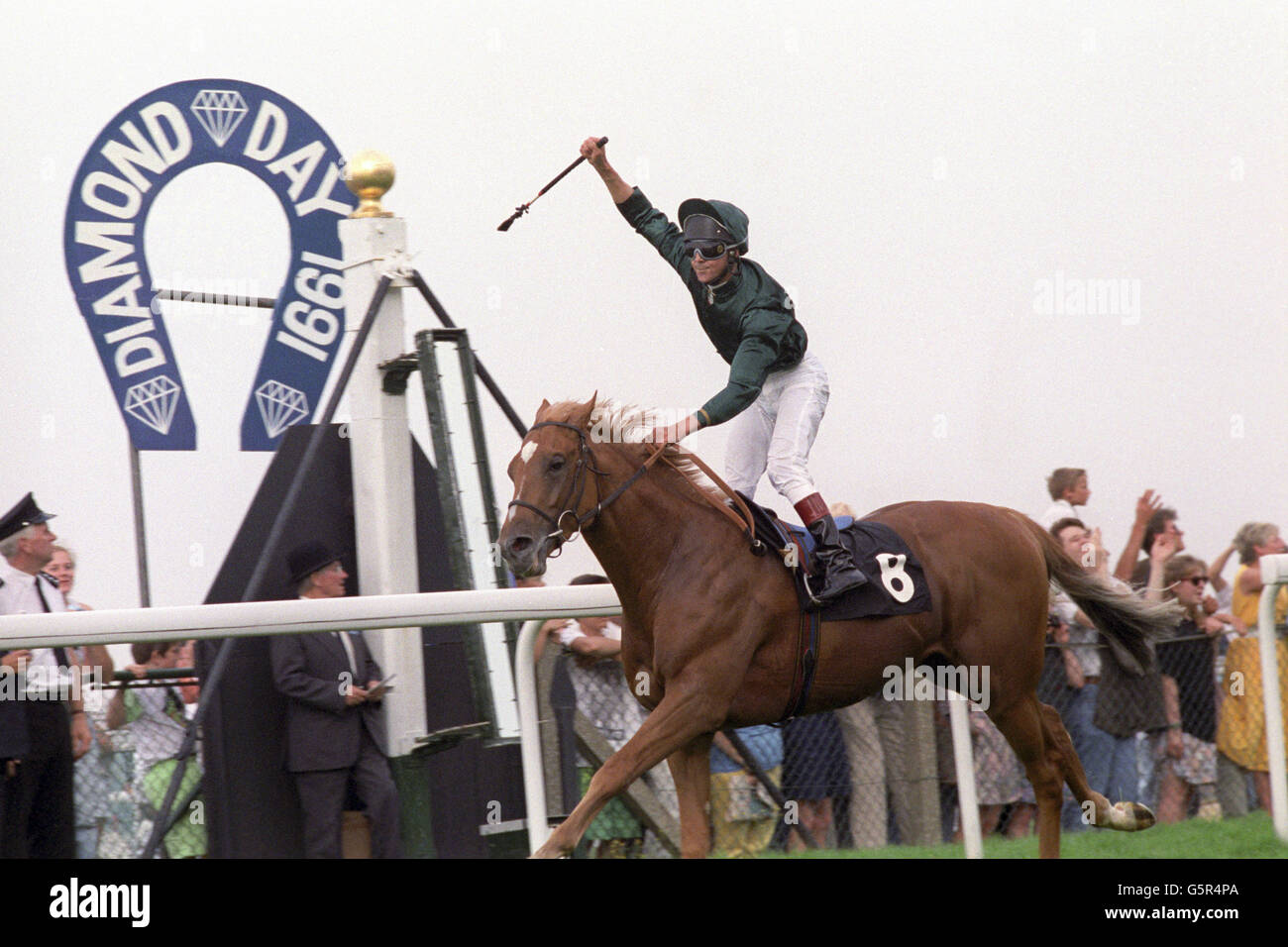 Generous, with Alan Munro riding, wins the King George VI and Queen ...