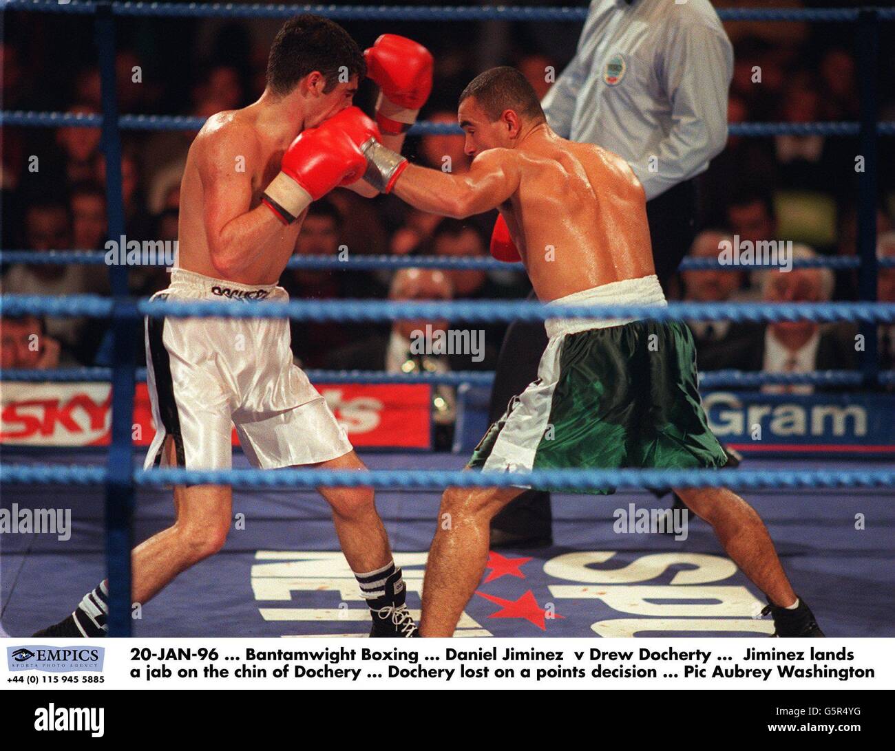 Boxing ... Daniel Jiminez v Drew Docherty Stock Photo - Alamy