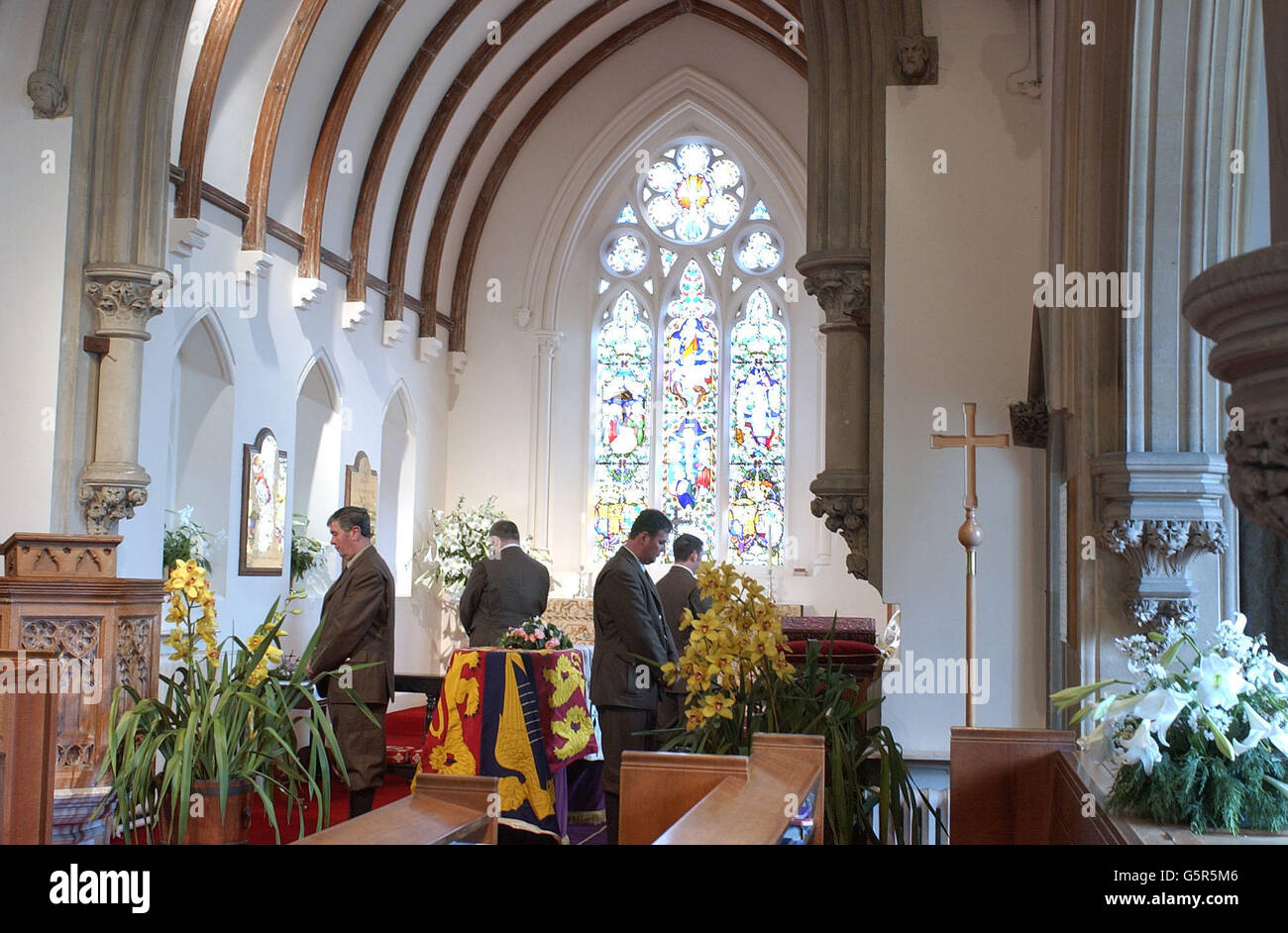 Religion royal qmdeath qm2002 hi-res stock photography and images - Alamy