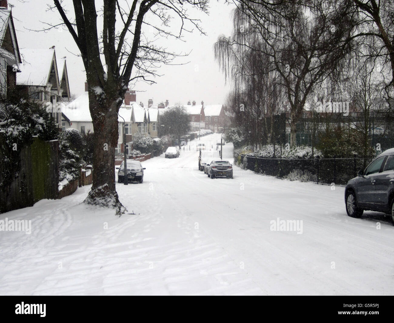 Snow in Rugby, Warwickshire as heavy snow continues across the UK Stock ...