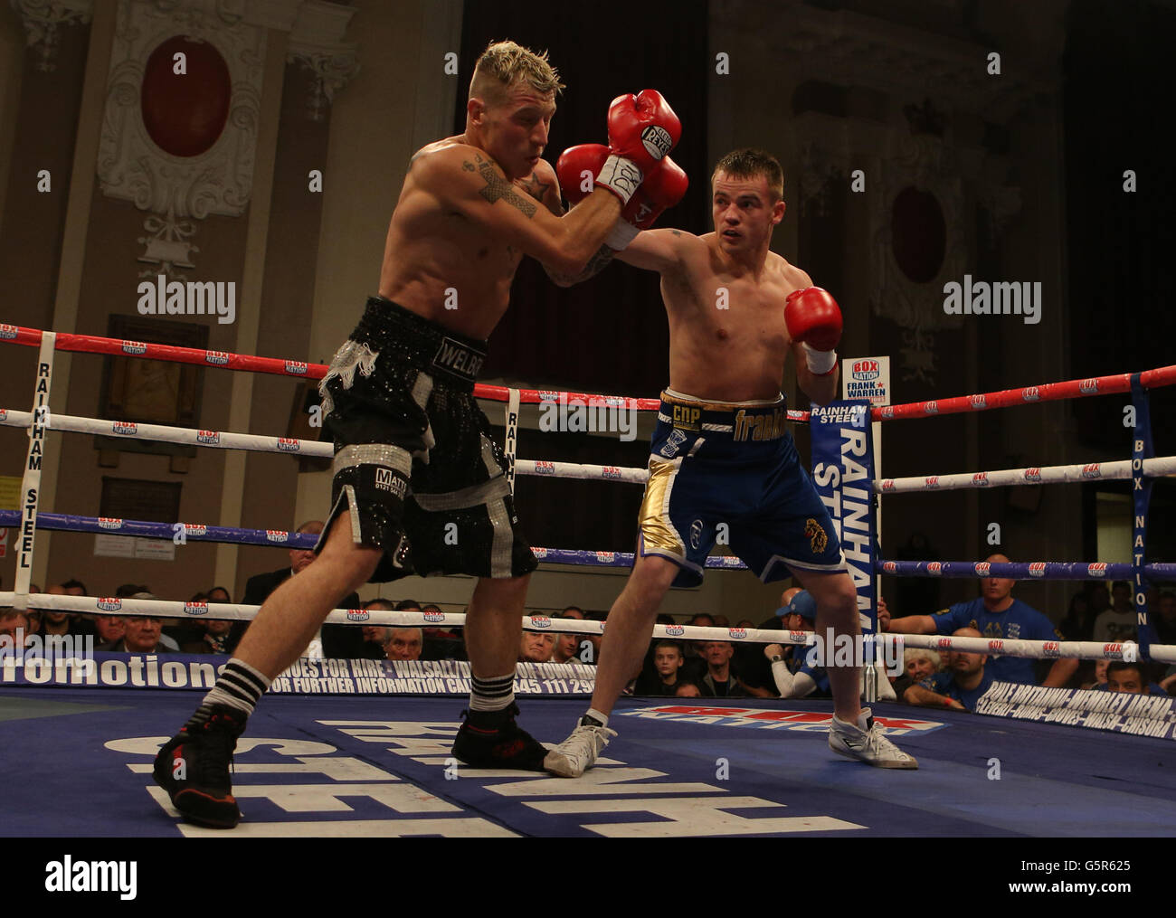 Boxing walsall town hall hi-res stock photography and images - Alamy