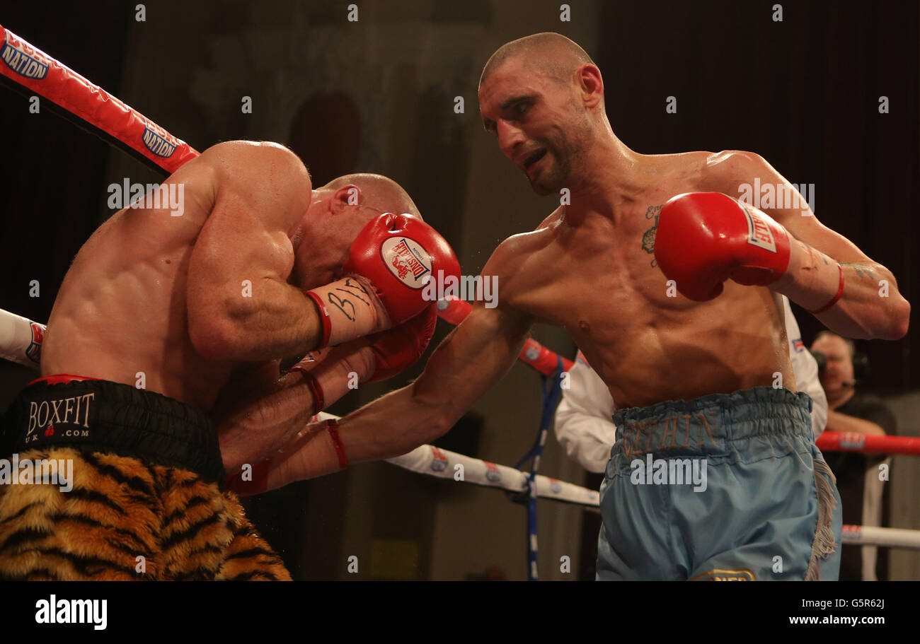 Boxing - Walsall Town Hall. Martin Gethin (right) and Ben Murphy during ...