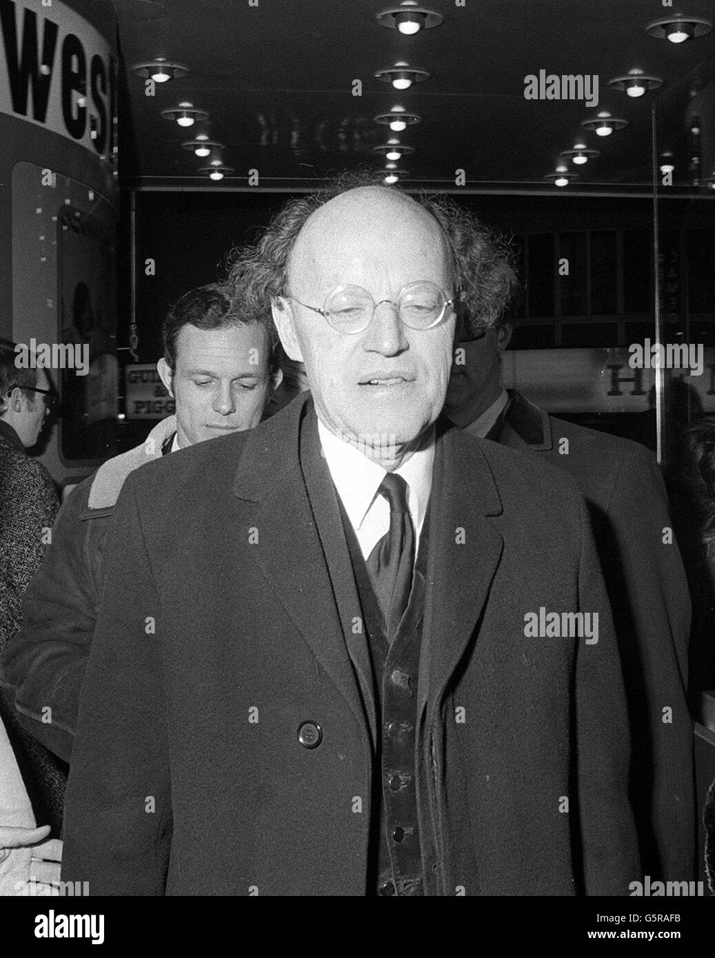 James fox performance hi-res stock photography and images - Alamy