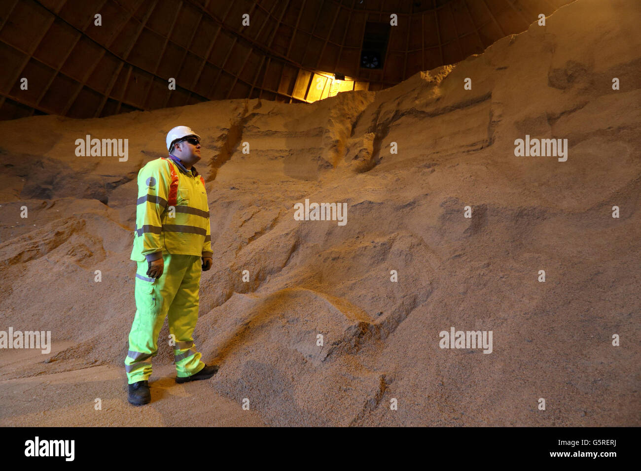 Highways Operative High Resolution Stock Photography and Images - Alamy