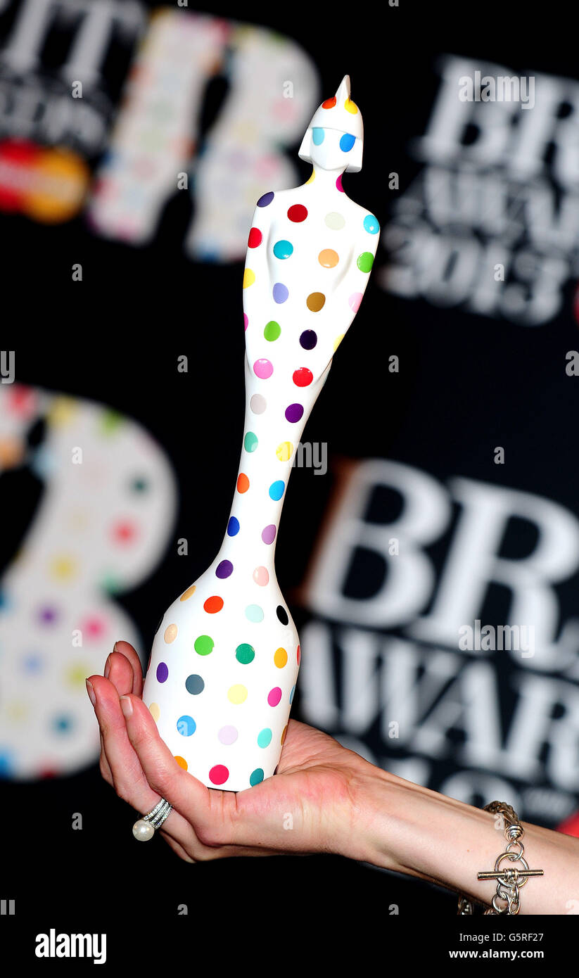 Award statue hi-res stock photography and images - Alamy