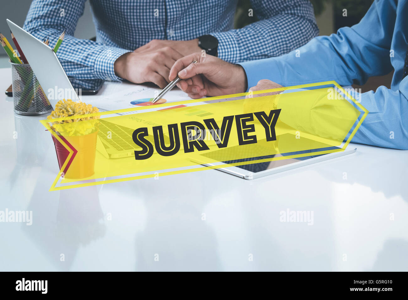 BUSINESS WORKING OFFICE Survey TEAMWORK BRAINSTORMING CONCEPT Stock ...