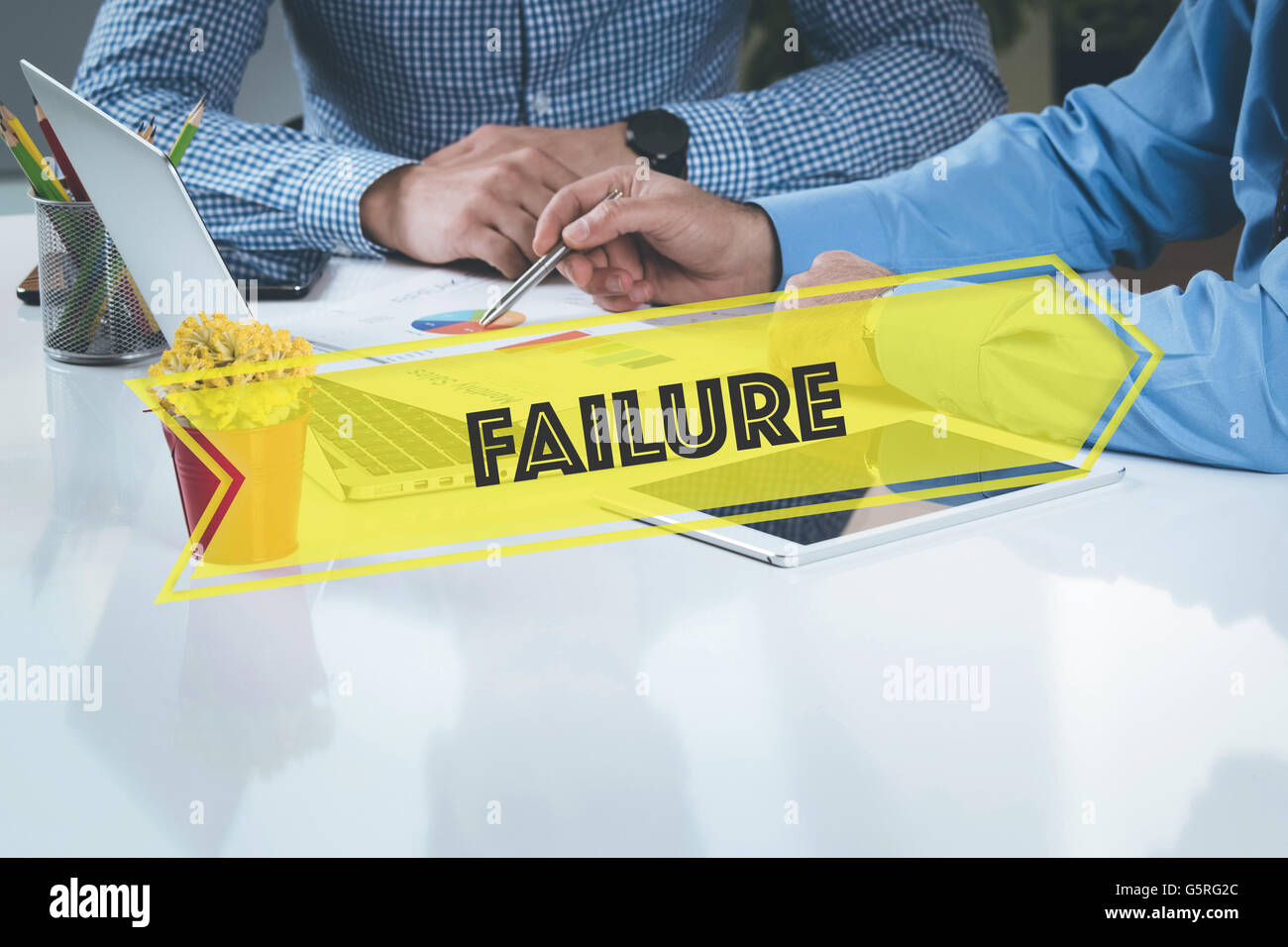 BUSINESS WORKING OFFICE Failure TEAMWORK BRAINSTORMING CONCEPT Stock ...