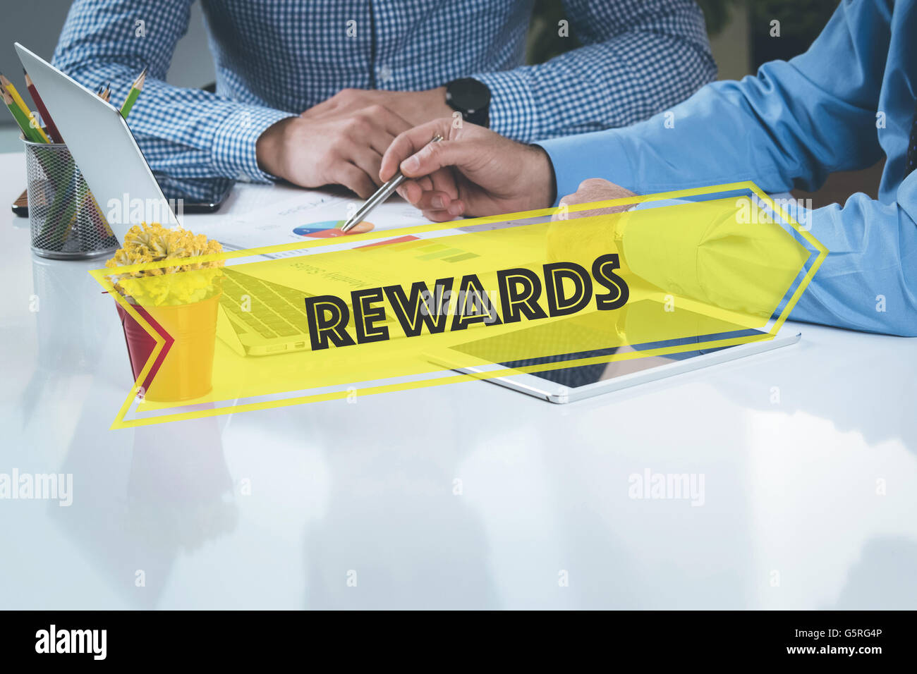 BUSINESS WORKING OFFICE Rewards TEAMWORK BRAINSTORMING CONCEPT Stock ...