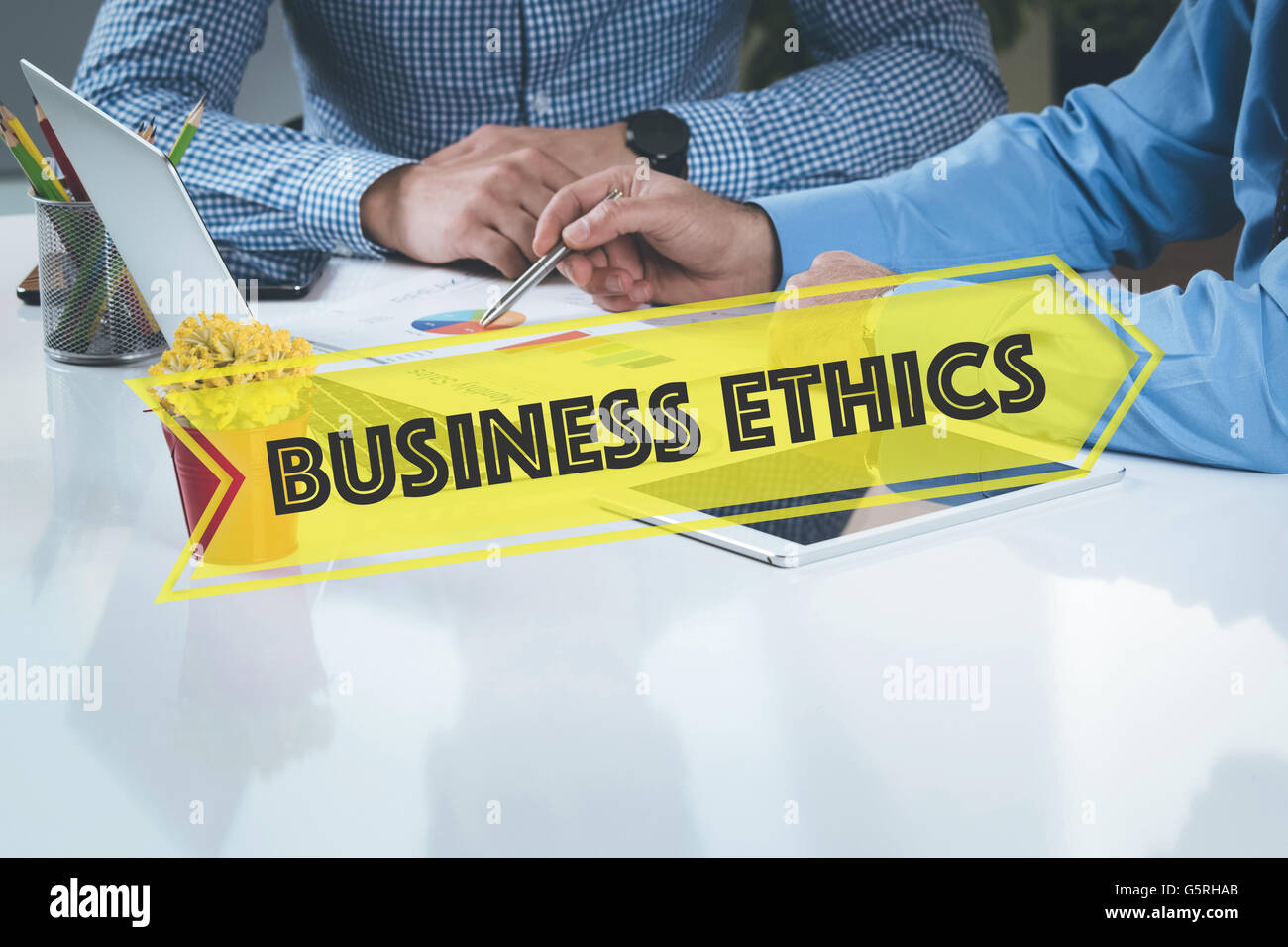 BUSINESS WORKING OFFICE Business Ethics TEAMWORK BRAINSTORMING CONCEPT ...