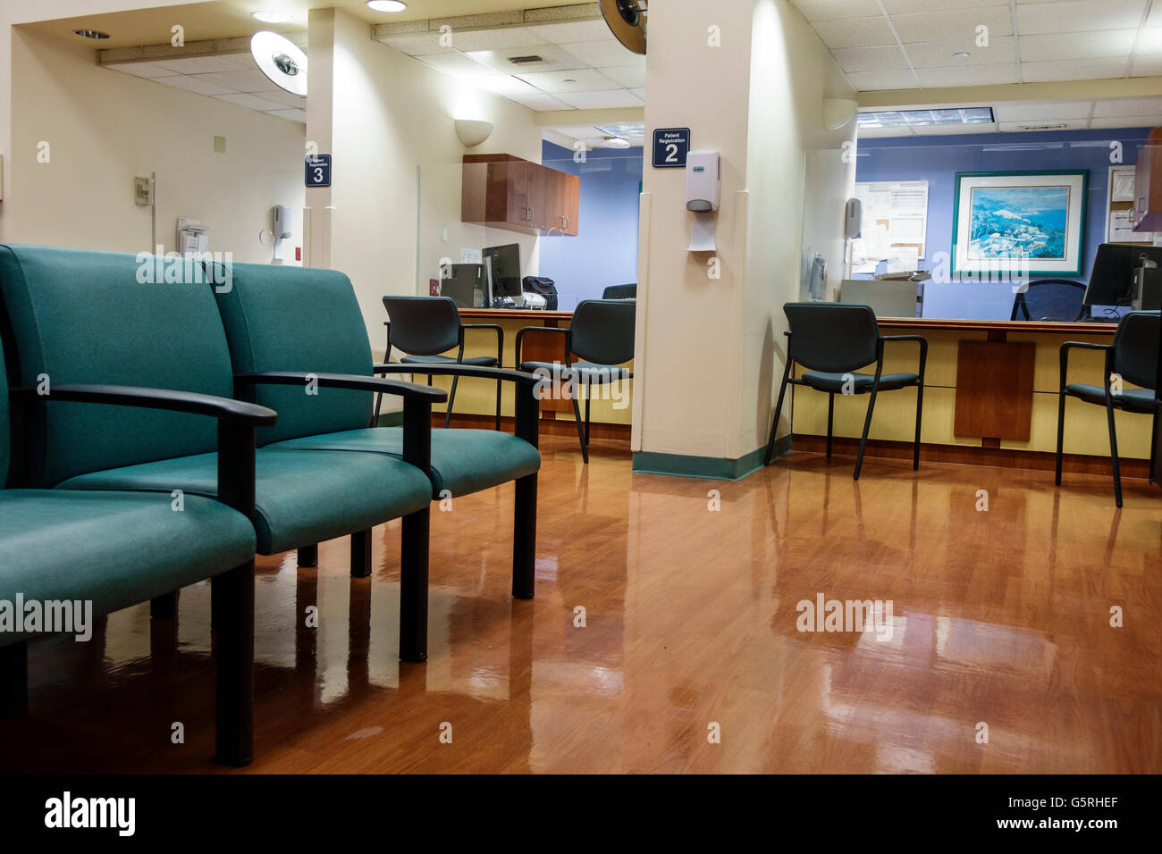 Emergency Waiting Room Sign