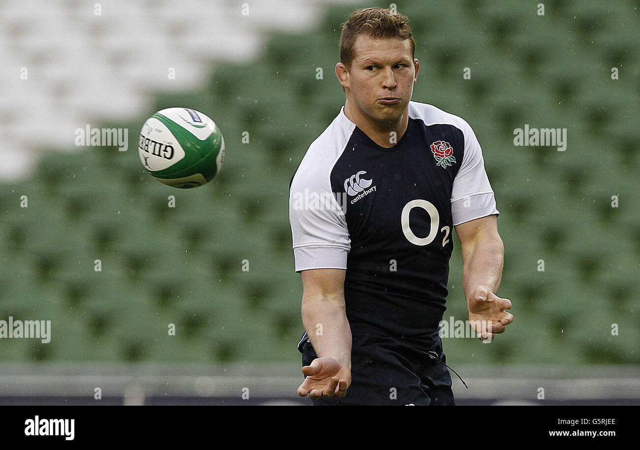 Dylan hartley during the captains run at the aviva stadium hi-res stock ...