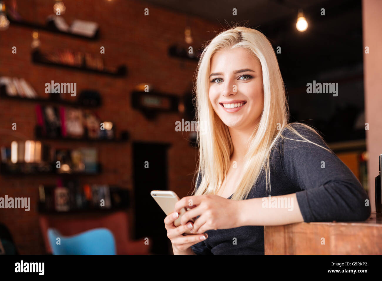 Hairdressing salon reception hi-res stock photography and images - Alamy