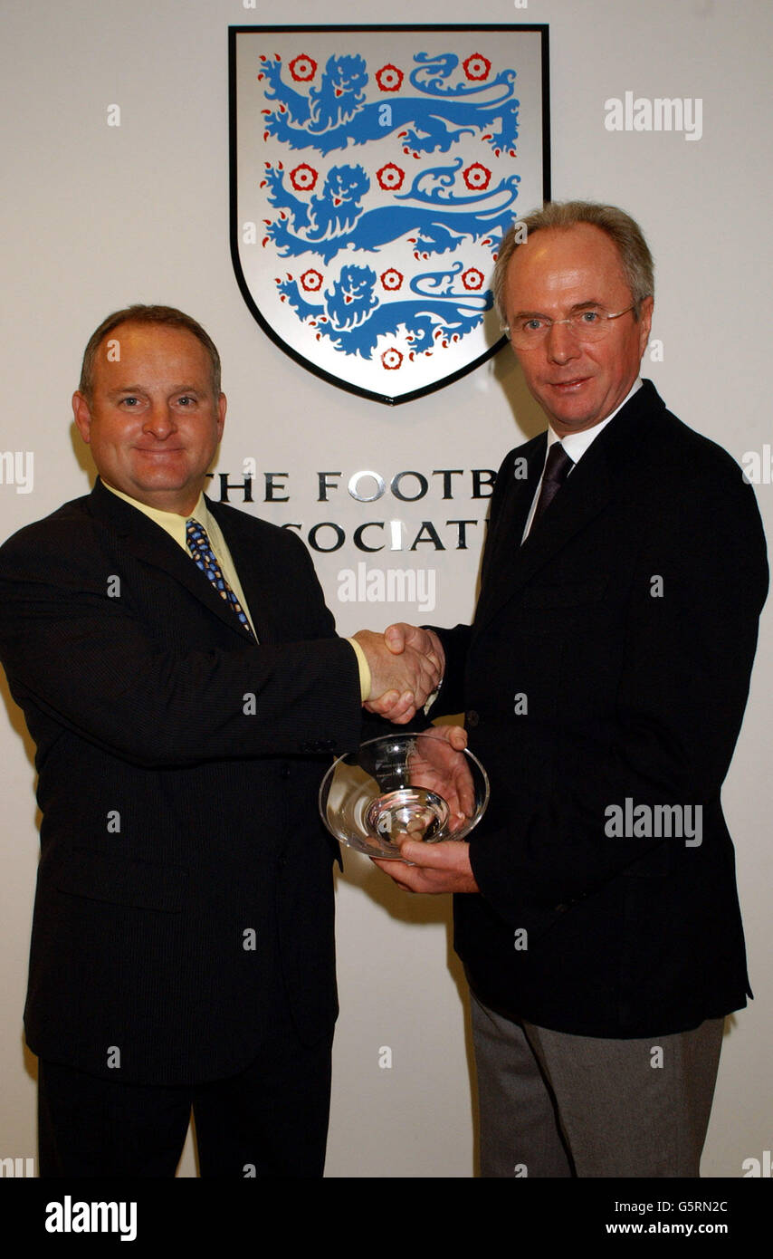 Sven Goran-Eriksson with his England Coach of the Year 2001 award ...