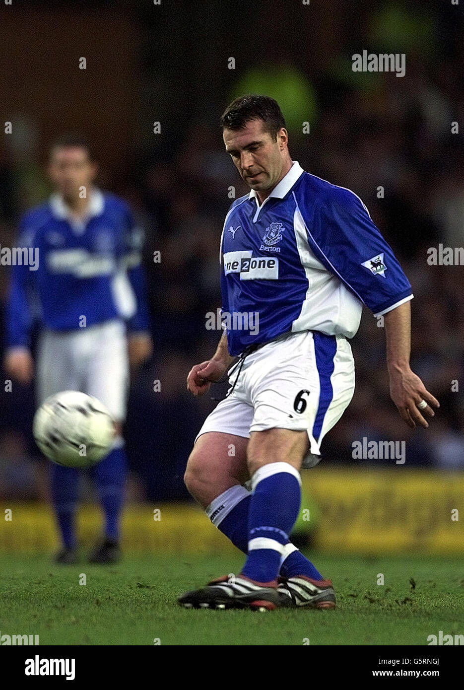 Football action david unsworth hi-res stock photography and images - Alamy
