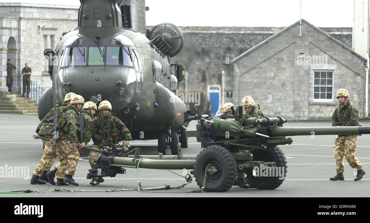 29 commando regiment royal artillery hi-res stock photography and ...