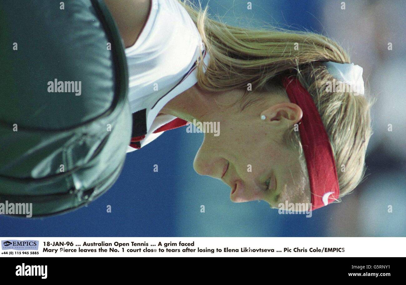 Mary tears hi-res stock photography and images - Alamy