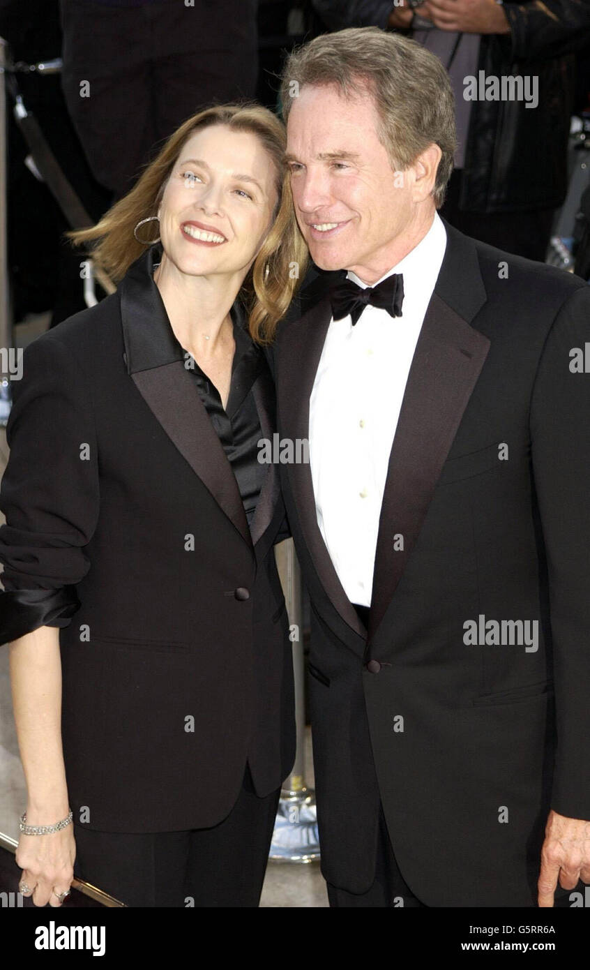 Warren beatty annette bening hi-res stock photography and images - Alamy