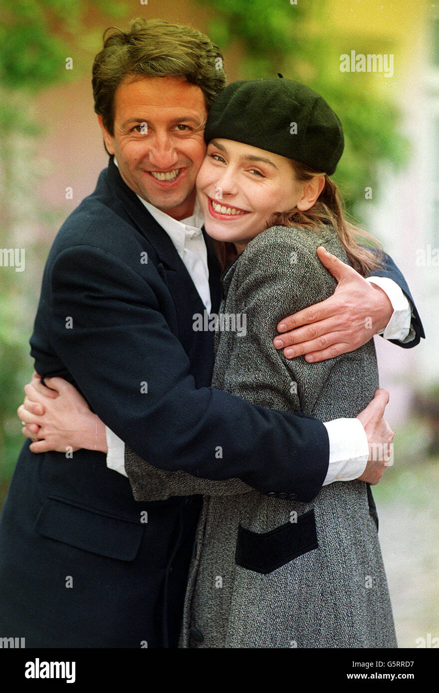 Undercover agents hi-res stock photography and images - Alamy