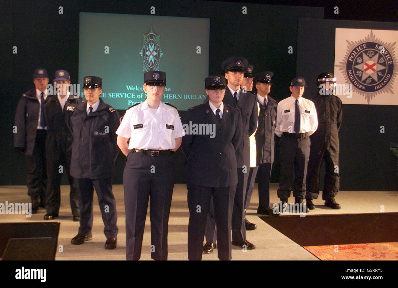 Psni new uniforms hi-res stock photography and images - Alamy