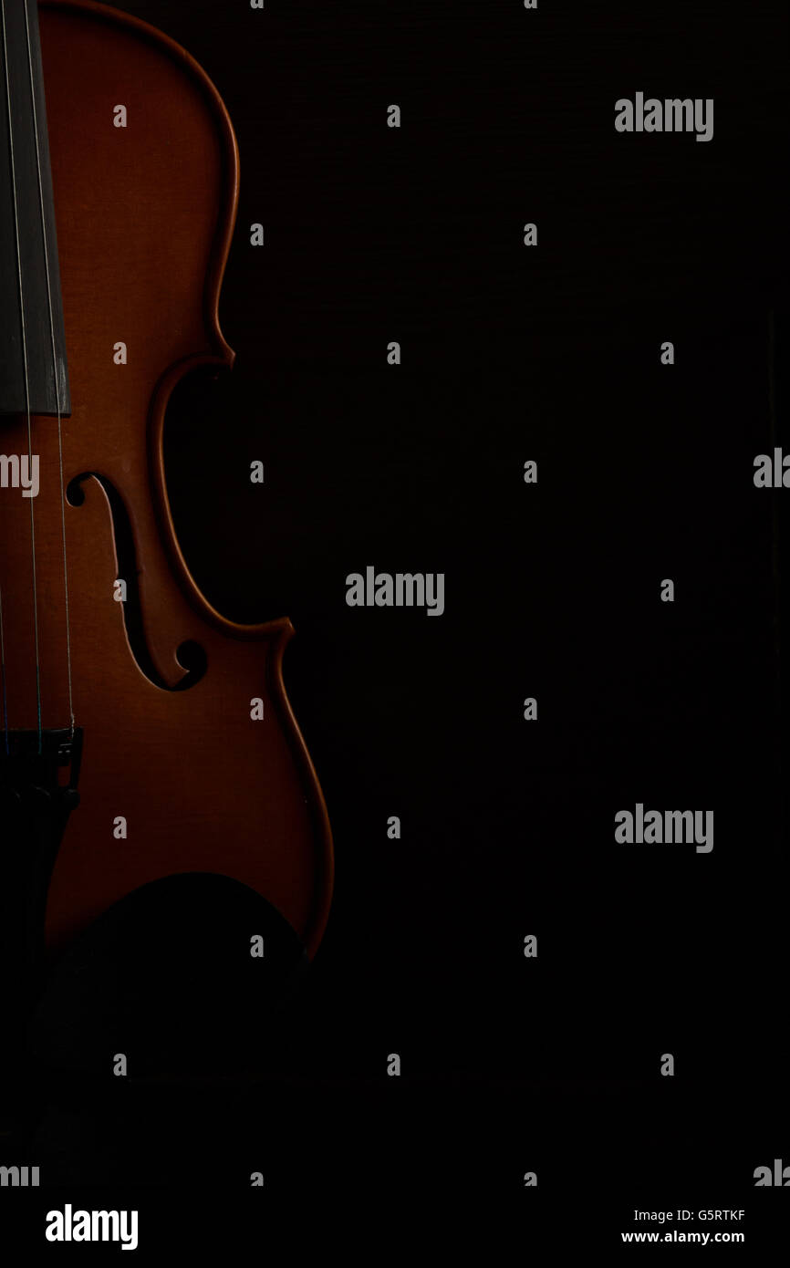 Broken cello hi-res stock photography and images - Alamy