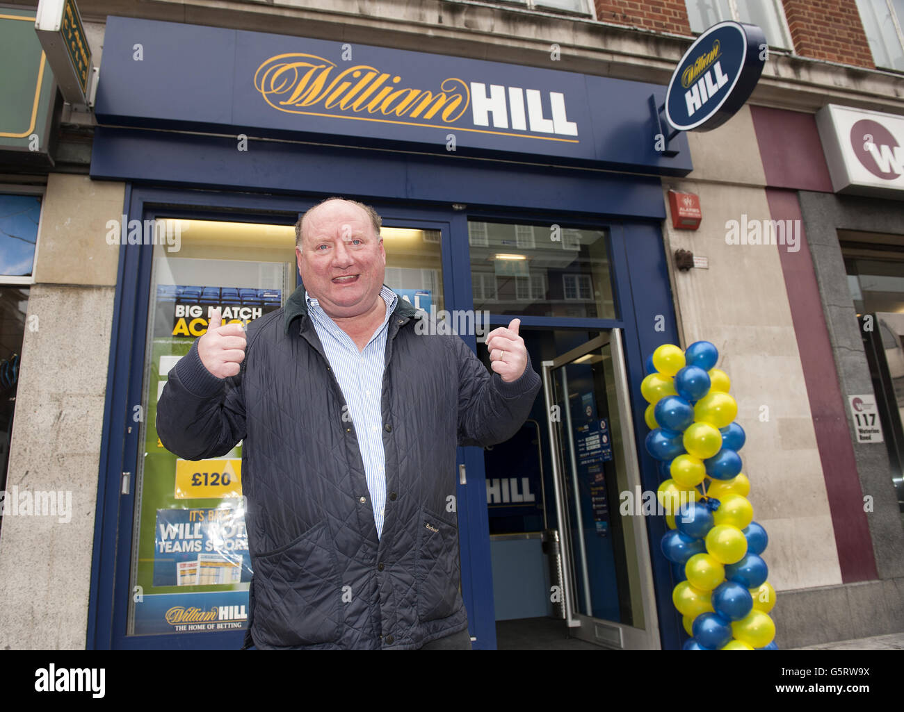 William Hill Bookmakers Waterloo Road Shop Opening Stock Photo - Alamy