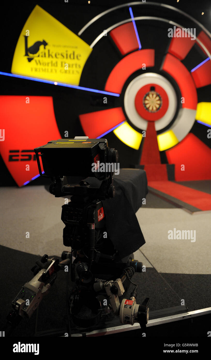 World darts camera hi-res stock photography and images - Alamy