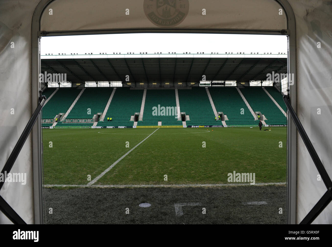 A general view of the interior of Easter Road stadium Stock Photo - Alamy