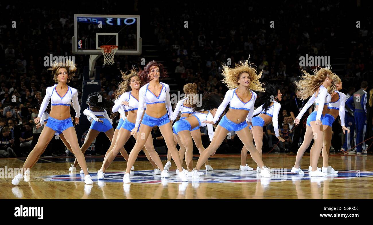 Detroit pistons cheerleaders 2013 nba london live match o2 arena hi-res ...